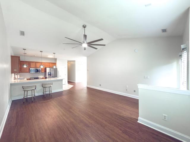 102 Manning Court
