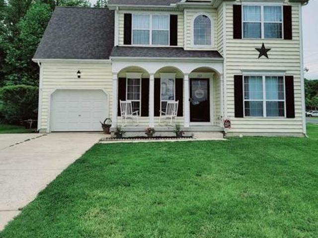 102 Maple Glen Dr, Dover, DE 19901