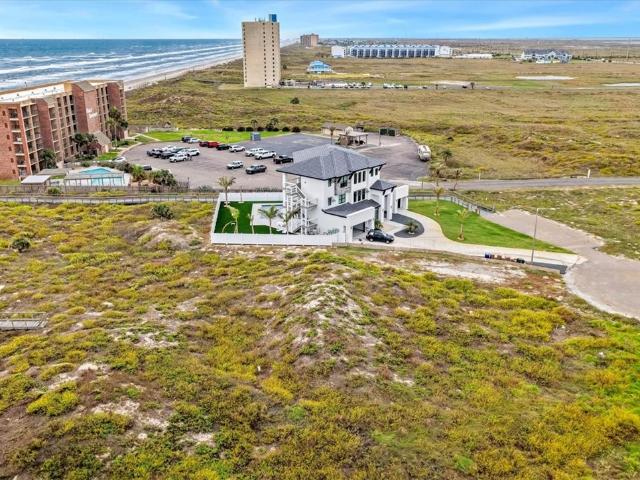 102 Mariners Drive