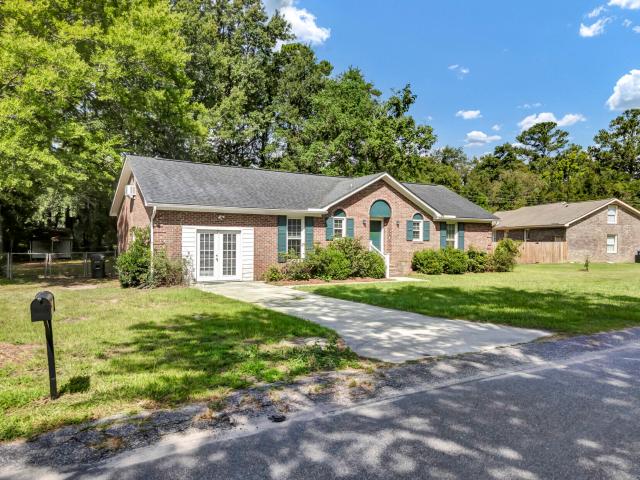 102 Mary Ann Drive