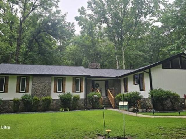 102 McKinley Cir, Lagrange, GA 30240