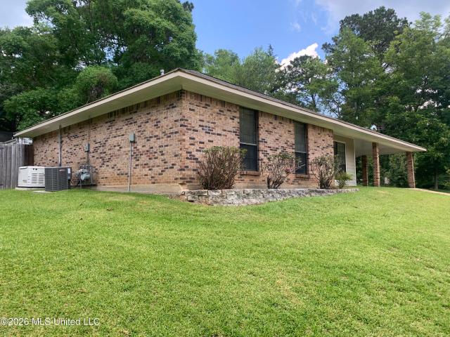 102 Mclendon Drive