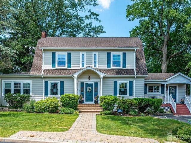 102 Michael St, Edison, NJ 08820