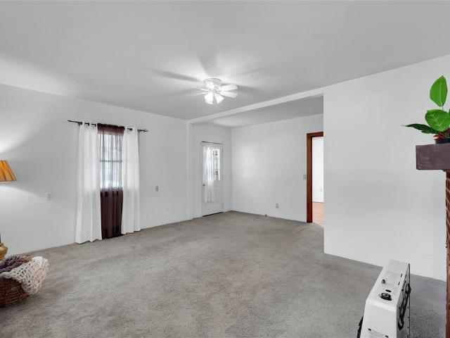 102 Muller Road