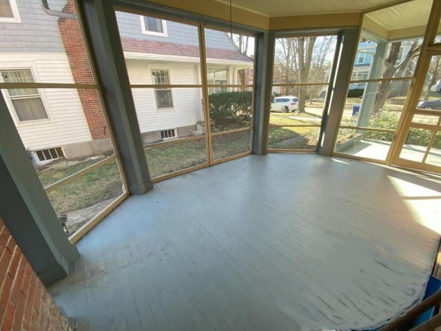 102 N Washington Street