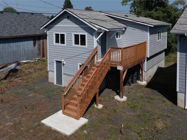 102 N Martin St, Aberdeen, WA 98520