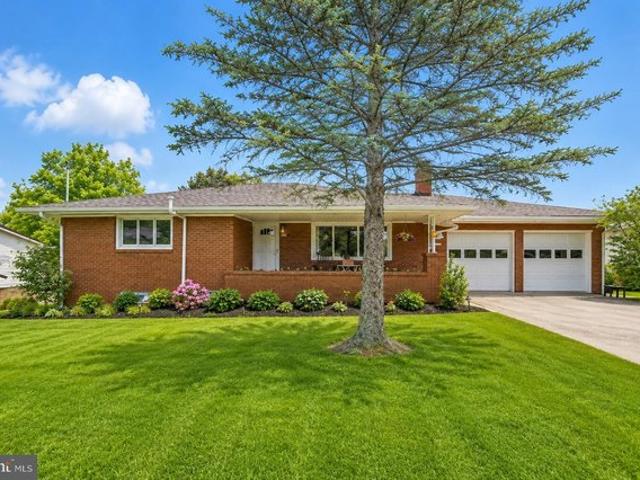 102 N Parkview Blvd, Bellefonte, PA 16823