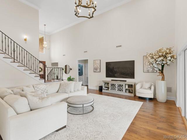 102 Nottoway Boulevard