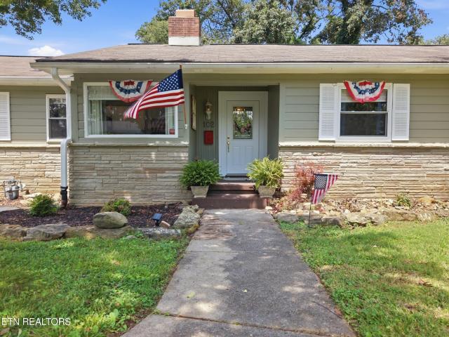 102 Nolan Rd