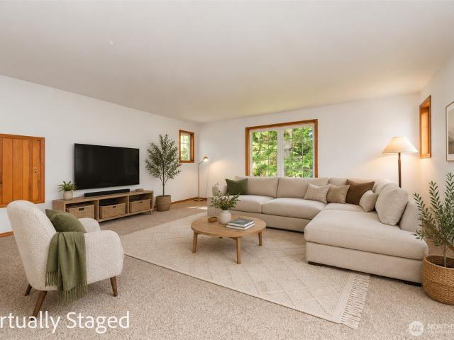 102 New Haven Lane