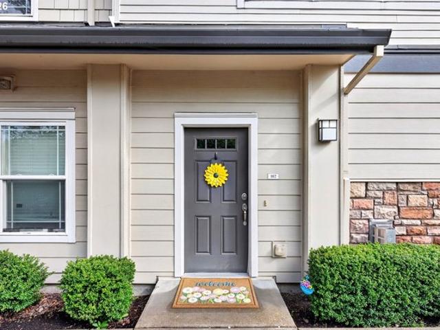 102 NE Canvasback Way, Hillsboro, OR 97006