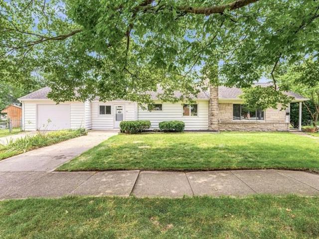 102 S Greenlawn Ave, South Bend, IN 46617