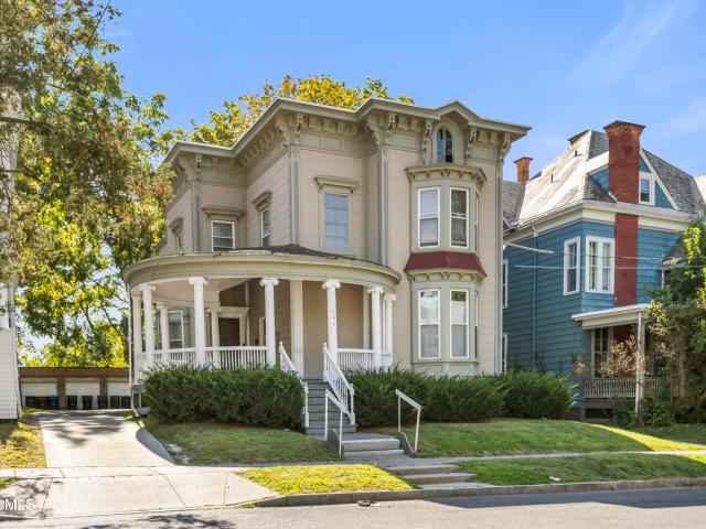102 S Lake Avenue
