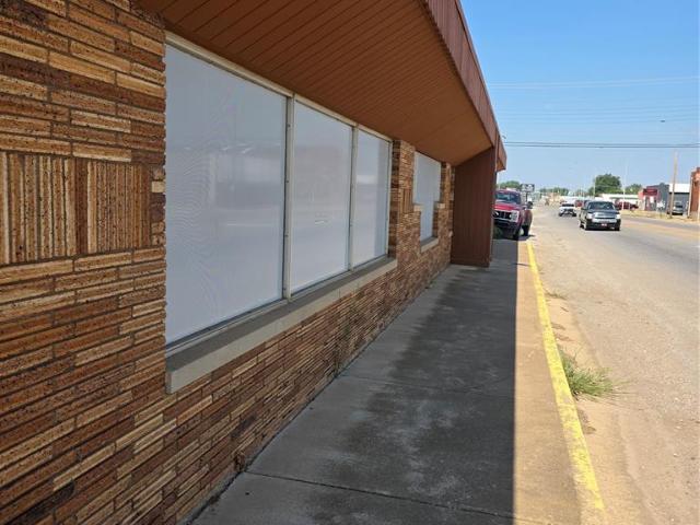 102 S Main