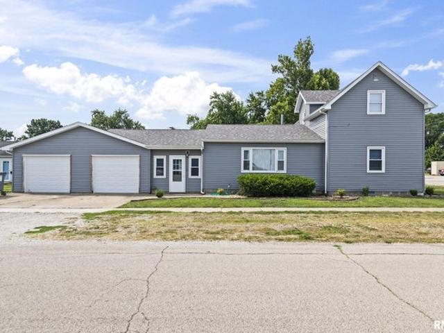 102 S State St, Chatham, IL 62629
