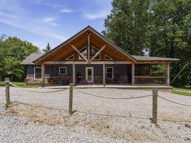 102 Scenic Dr, Mammoth Cave, KY 42259