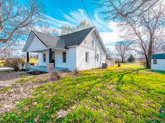 102 Schweizer Road