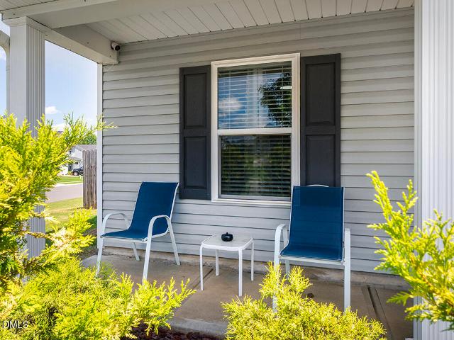 102 Seward Place
