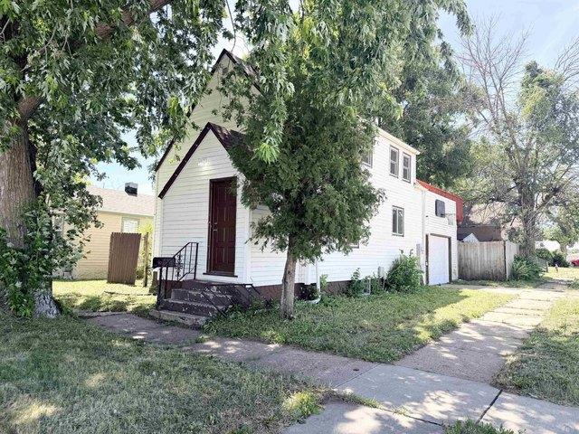 102 SE 7th St, Spencer, IA 51301