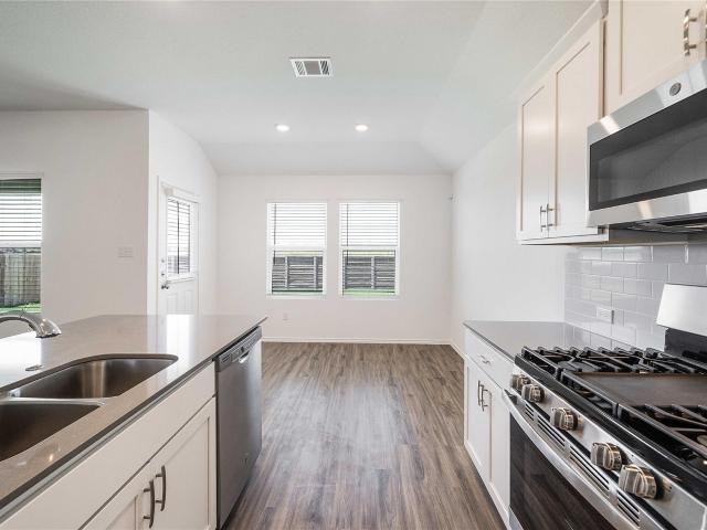 102 Sebring Cir