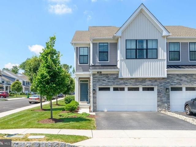 102 Segel Dr, Media, PA 19063
