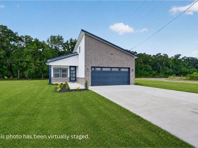 102 Shadywood Rd, Trinidad, TX 75163