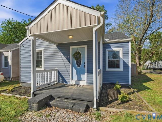 102 Spring St, Petersburg, VA 23803 | MLS #2604 | Compass