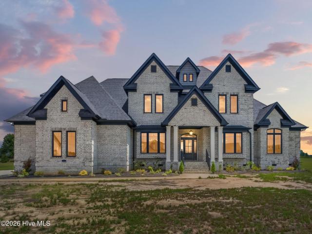 102 Stonewood Place
