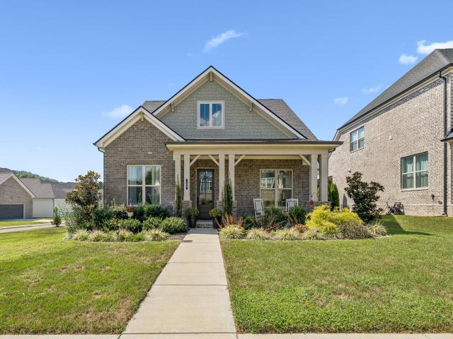 102 Stonehaven Way