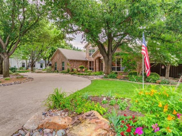 102 Sunday Haus Ln, Highland Village, TX 75077