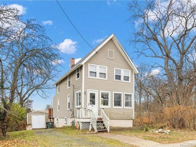 102 Surf Ave, Milford, CT 06460