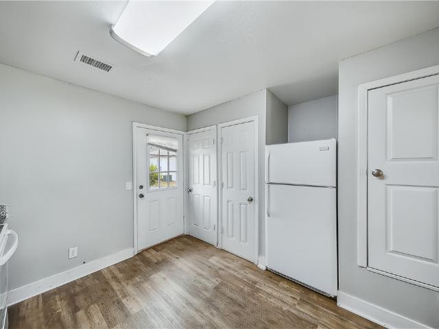 102 Park Street 2