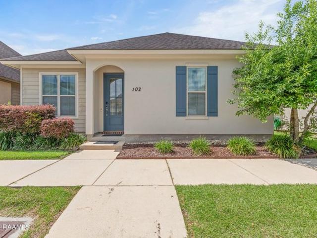 102 Pettigrove Dr, Youngsville, LA 70592