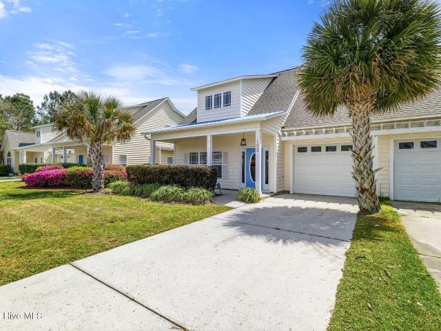 102 Phoebee Court