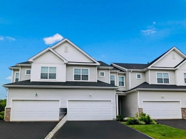 102 Pilot St, Marlboro, NJ 07746