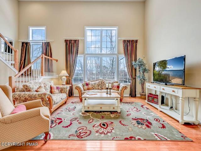 102 Pine Needle Lane