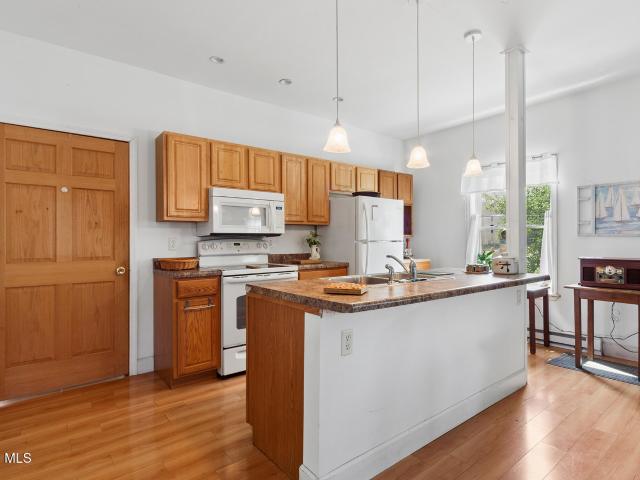 102 Pleasant Avenue