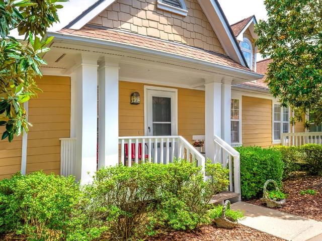 102 Rough Point Court