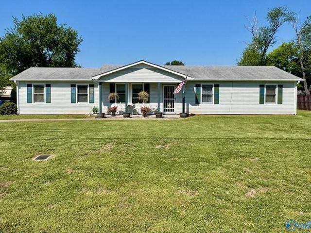 102 Rosa Lee Dr, Meridianville, AL 35759