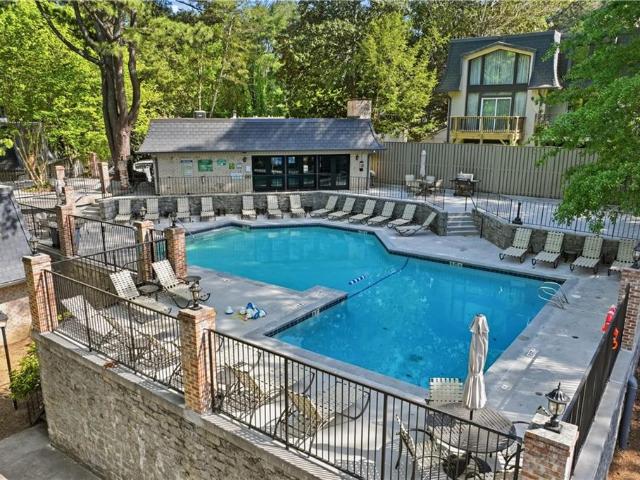 102 Rosaire Pl NW, Atlanta, GA 30327 | MLS #7754
