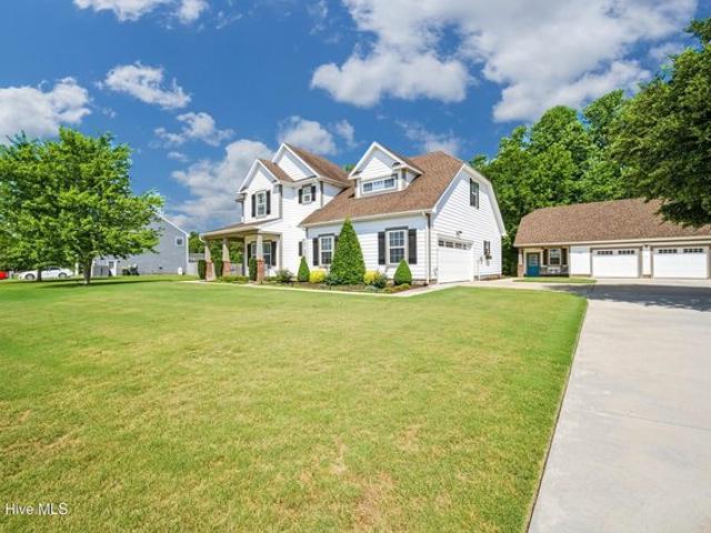 102 Rosedale Ct, Moyock, NC 27958