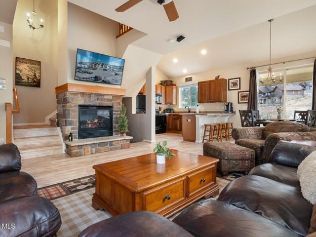 102 Range Vista Dr, Granby, CO 80446