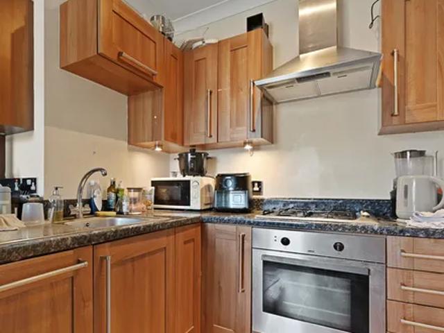 102 Redcliffe Gardens, London, SW5 0EA, United Kingdom | 2 bed house for rent #167480577 | Rentberry