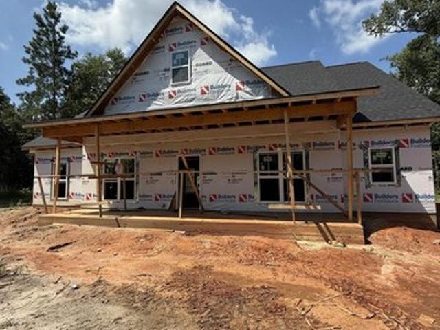 102 Redwood Dr, Cochran, GA 31014