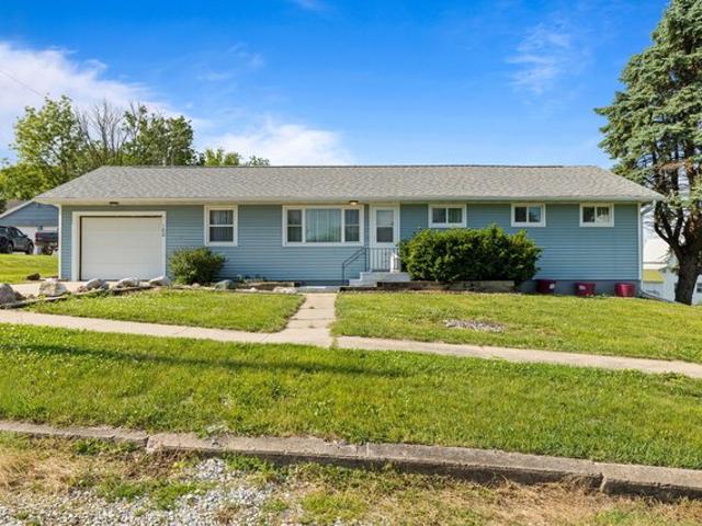 102 W 4th St, Casey, IA 50048