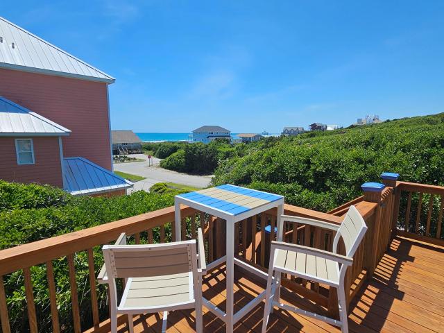 102 W Scotch Bonnet Drive