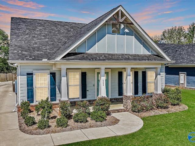 102 Waxwing Street