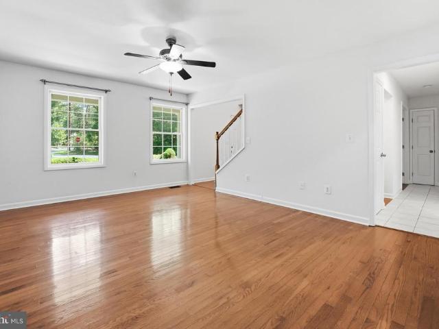 102 Wakefield Drive