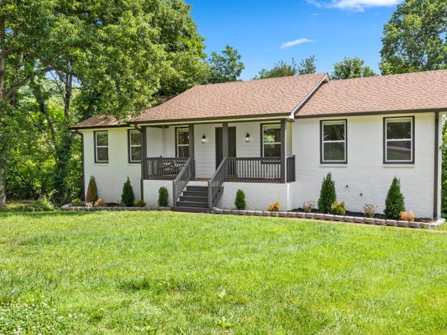 102 Walton Ct