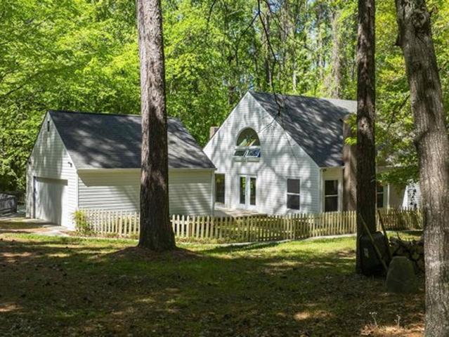 102 Warner Woods Rd, Lexington, SC 29072